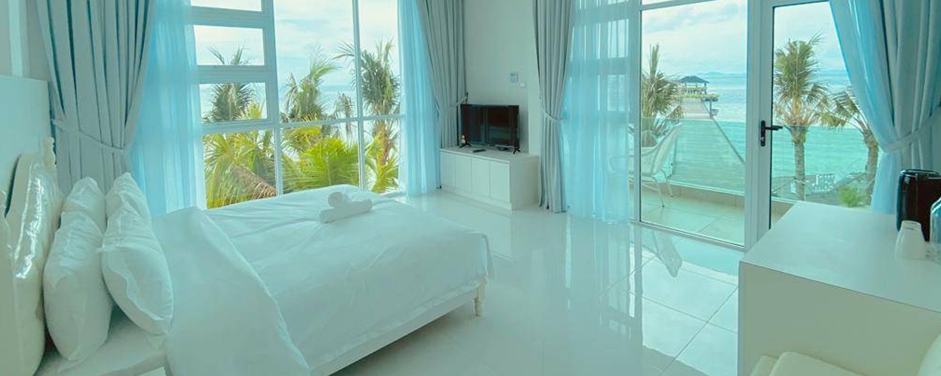 Experience Paradise at Arcadia Beach Resort on Pandanan Island, Sabah